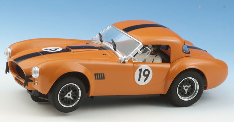 MRRC AC Cobra Hardtop orange # 19 | Slotcars und Slotcar Zubehör